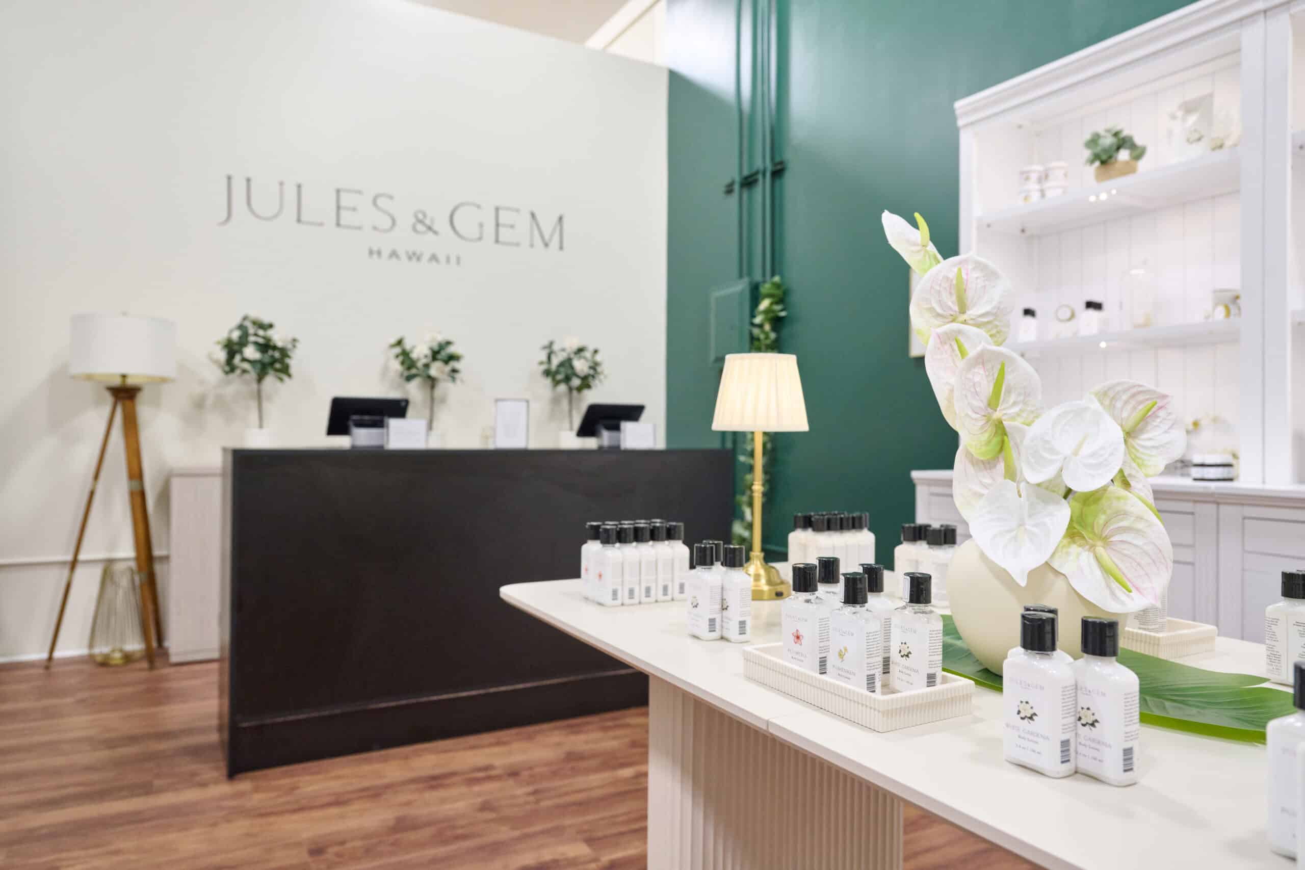 Jules and Gem Hawai'i - Ward Village